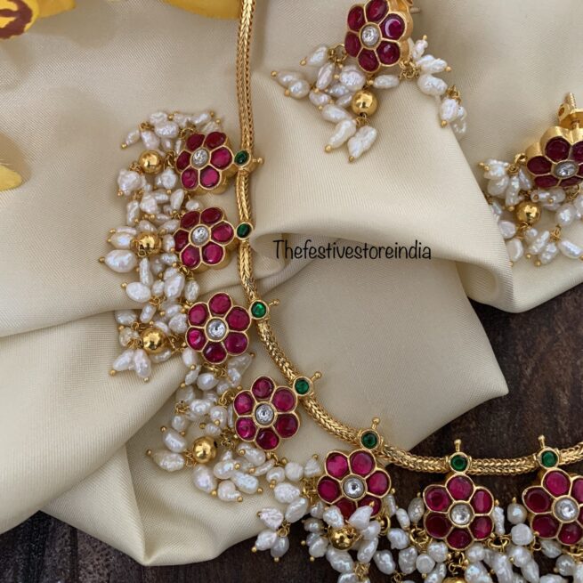 Jadau floral rice pearls set – The Festive Store