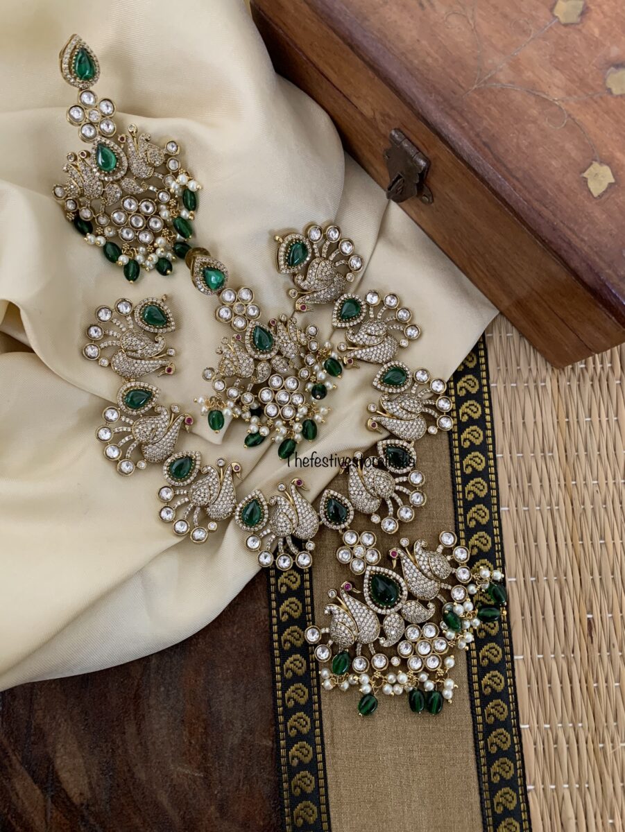 Navilu emerald green drops set - The Festive Store