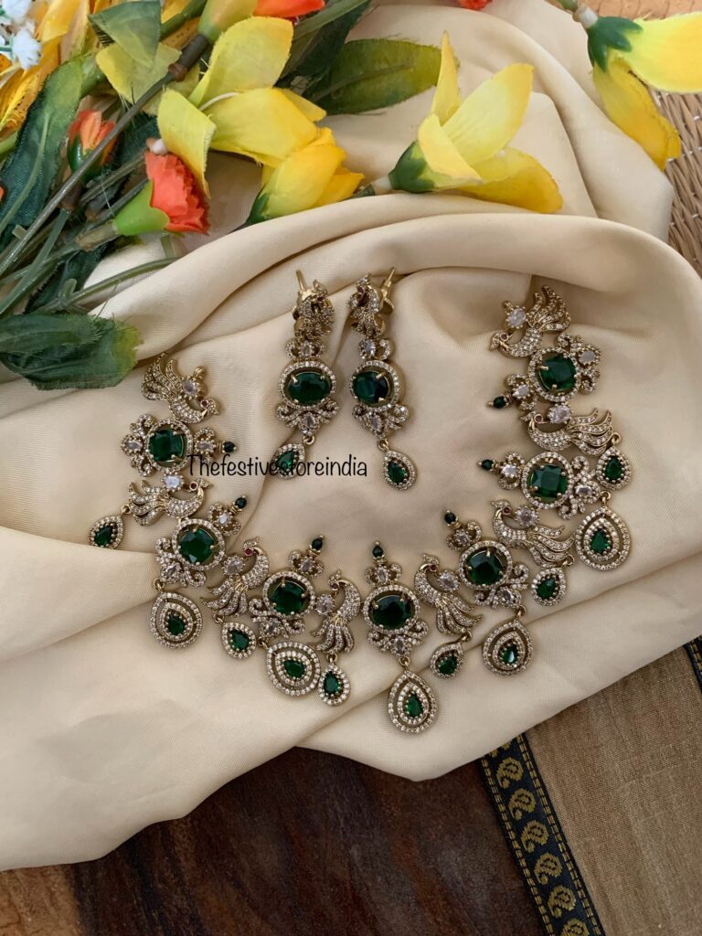 Designer Victorian necklace set - Green - The Festive Store
