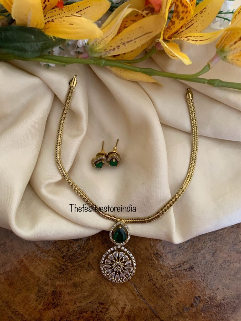 Budgeted Victorian attigai set - Emerald - The Festive Store