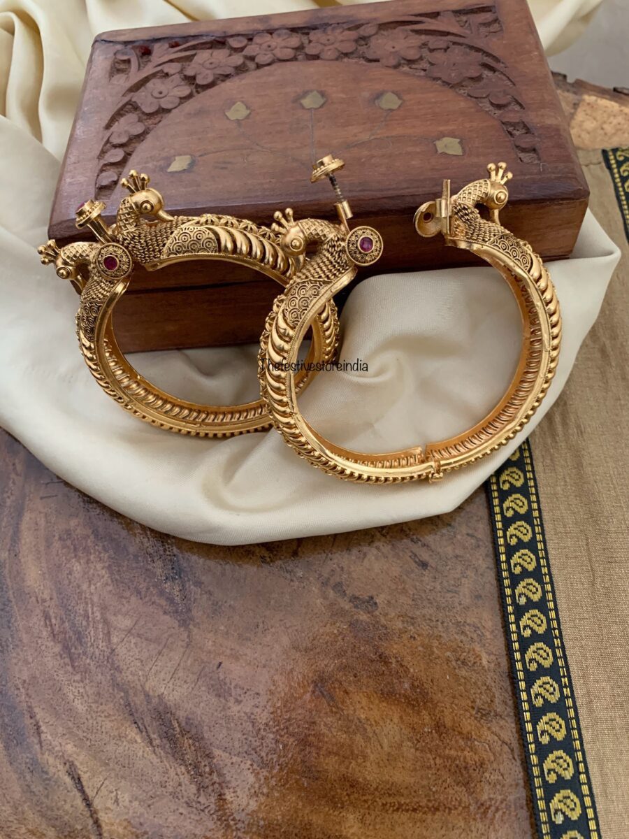 Navilu screw type gold look bangles - Set of 2 - The Festive Store